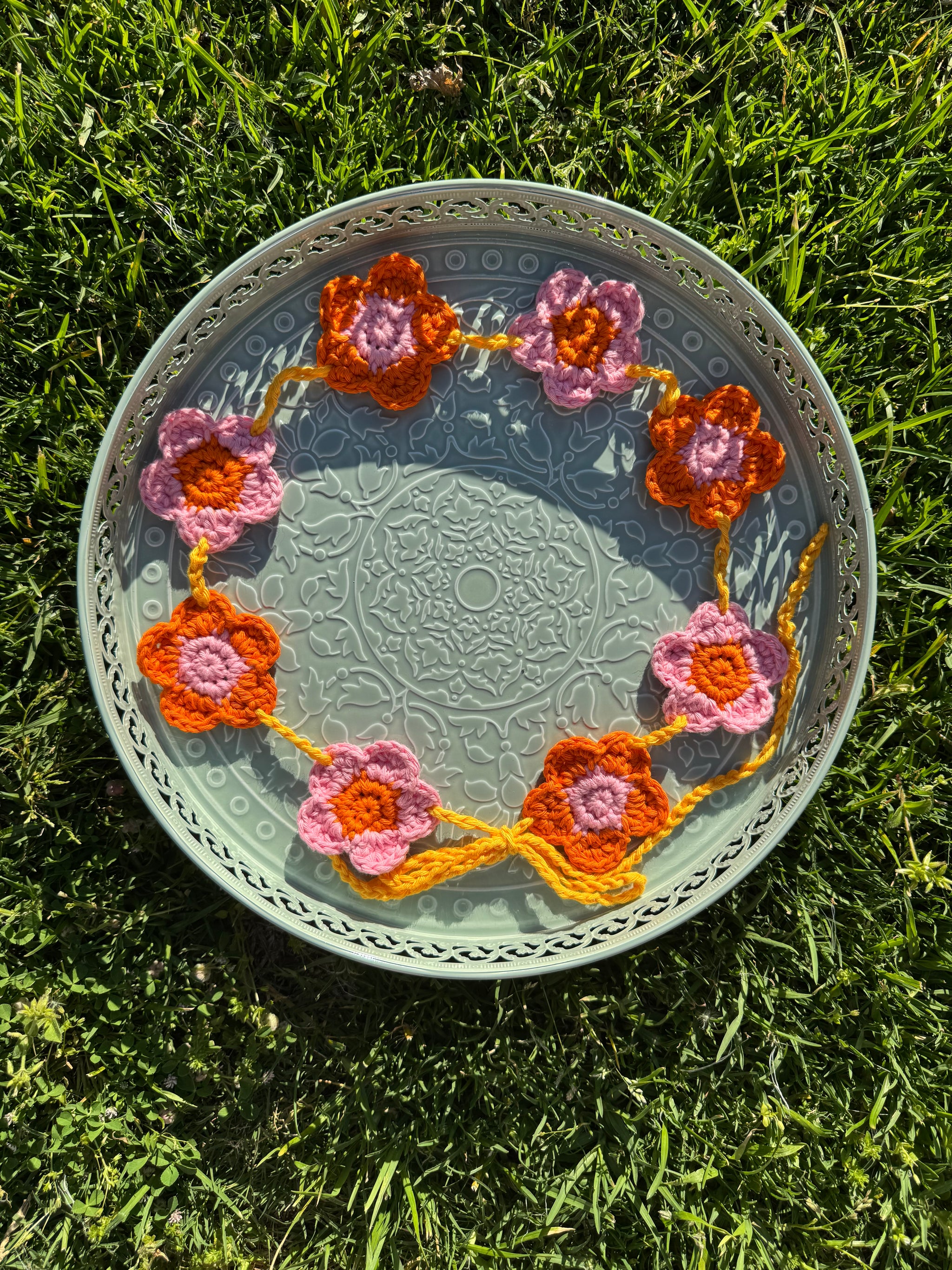 Crochet flower chain belt – IndysVintage